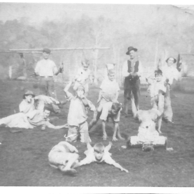 Crianças da Família Volpato - 1945